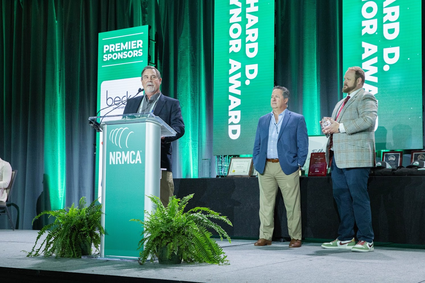 John Cook receives Gaynor Award - Thomas Concrete